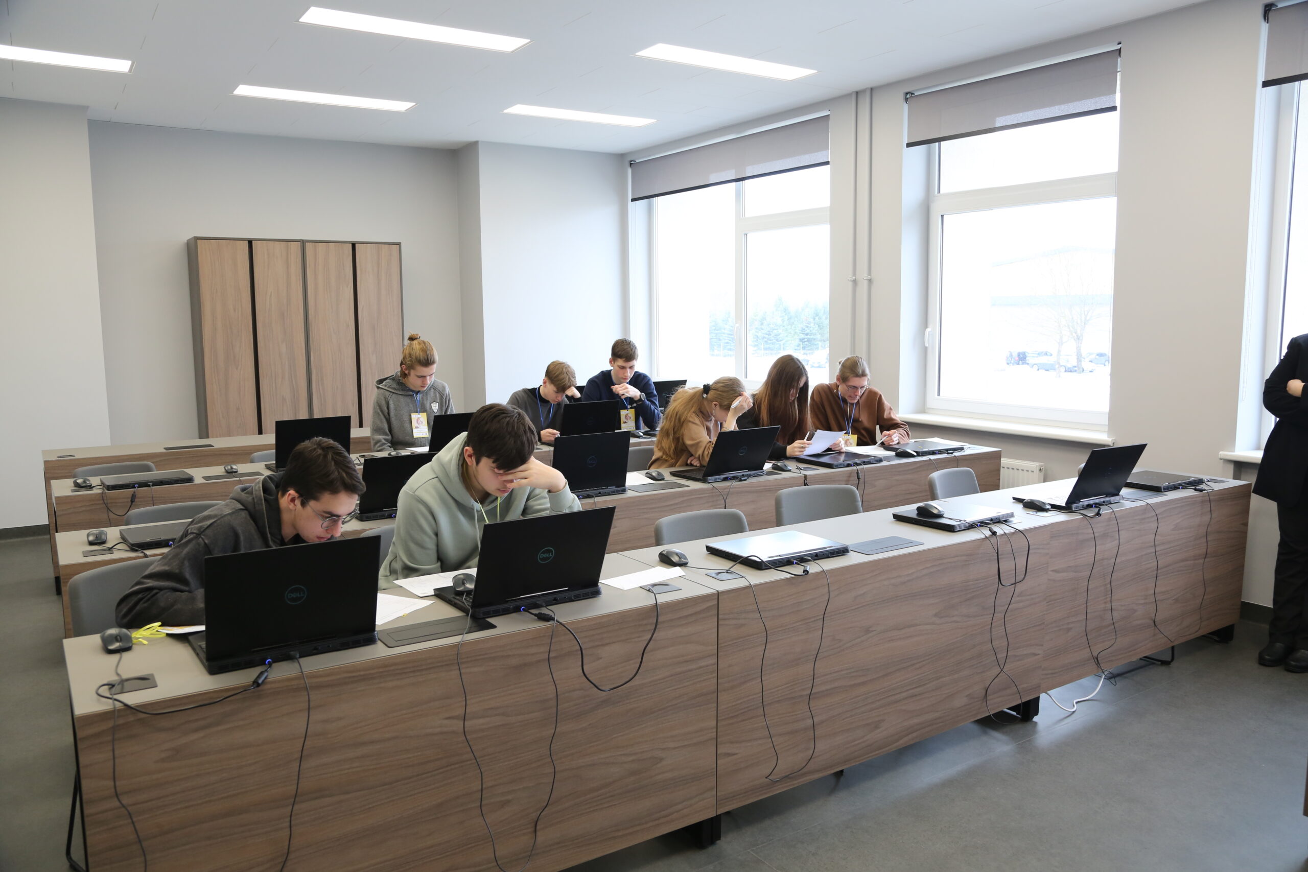 Invitation to Students: Visit of International Expert Panel - VDU ...